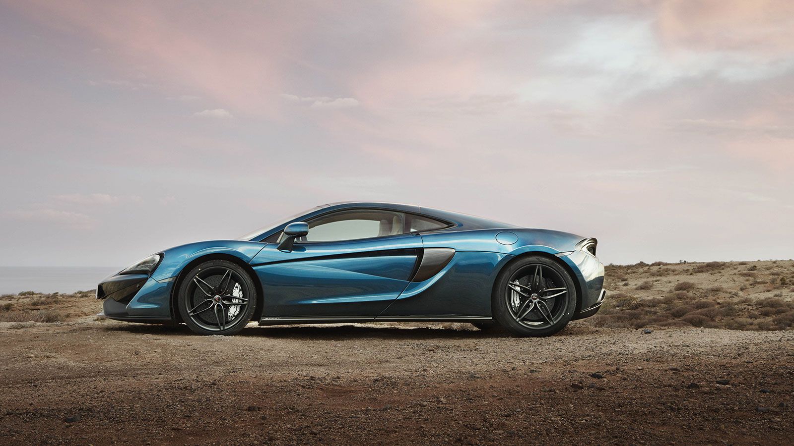 Test driving the McLaren 570GT sports car